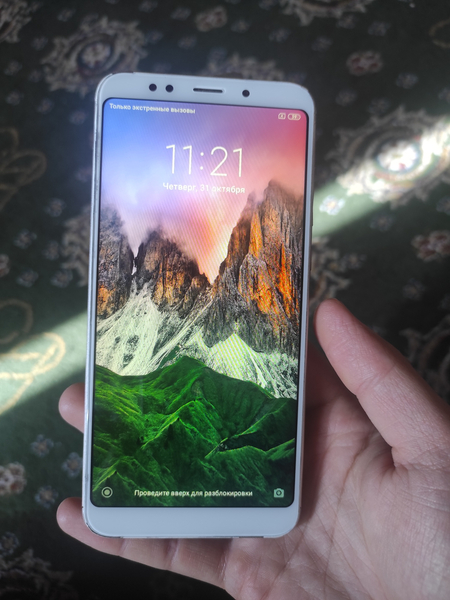 Redmi 5 plus sotiladi