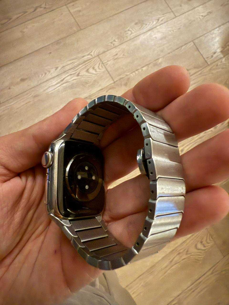 Apple Watch Series 7 Stainless Steel