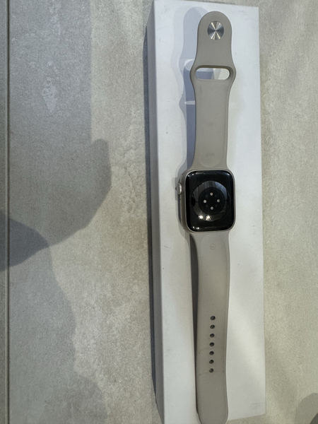Apple watch 8 45ml star light