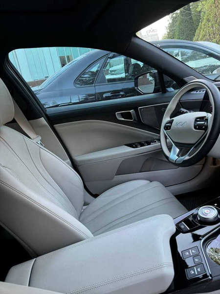 KIA K8 2022 в идеальном состоянии