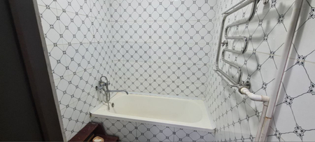 Arwnda uy beriladi yakkasaroy askiya bozor 2 xona 460$