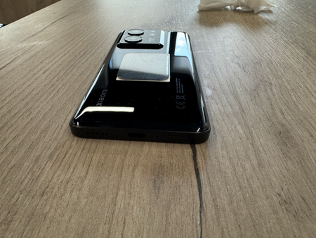 Срочно продам xiaomi 13t 12/256 black