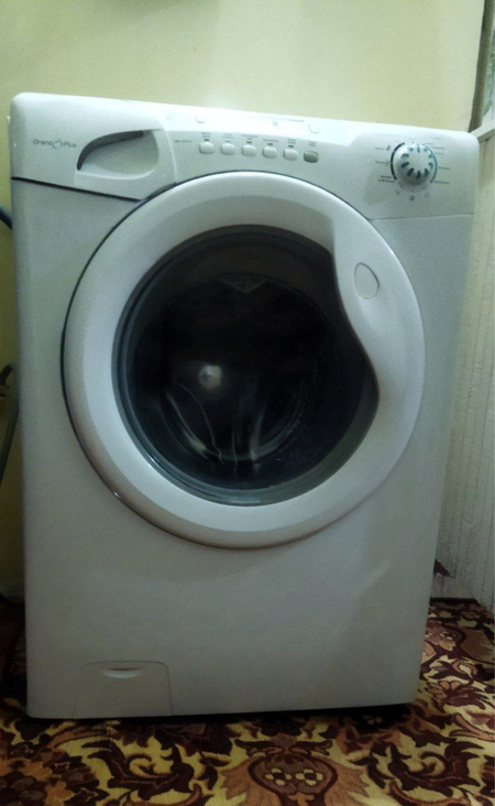 Срочно продаётся стиральная машина