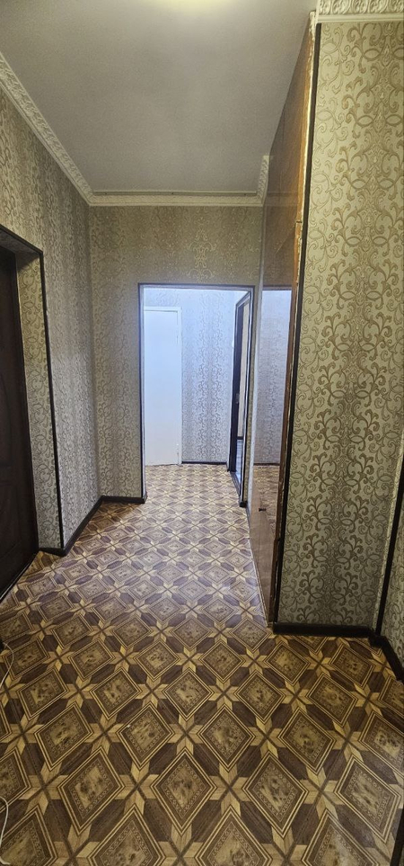 Чилонзор 20кв.2³х.60м².57000уе.сотилади.