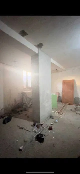 НЕ ЖИЛОЕ ПОМЕЩЕНИЕ Массив Карасу 2 линия  400м2 6 окон 4 сан узла