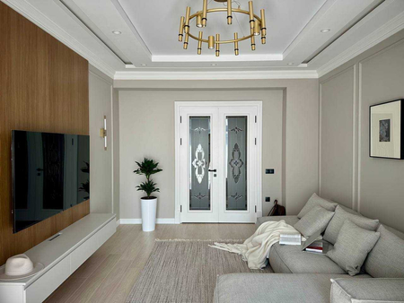 291* URGENT RENT Desirable for Foreigners Near the Center New building