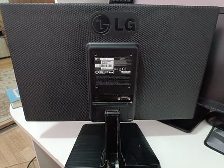 Продается Монитор LG 19M37A-B