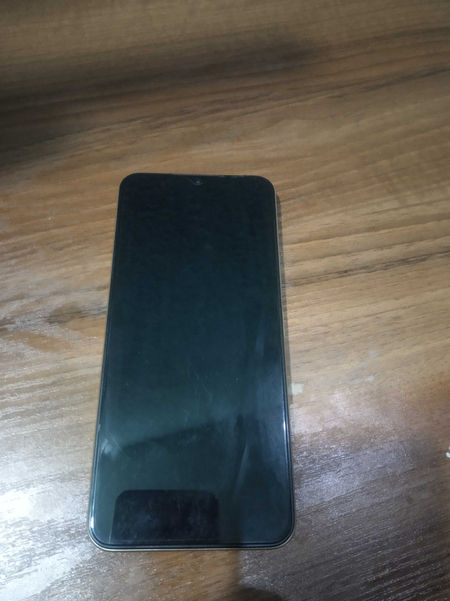 Vivo Y35 128tali xotira srochno sotiladi