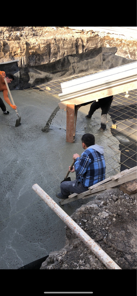 Товарный бетон, Tayyor Beton 10-12-16 kubali mikserda. 100dan600marka