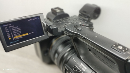 Sony HDR-AX2000, HD, AVCHD