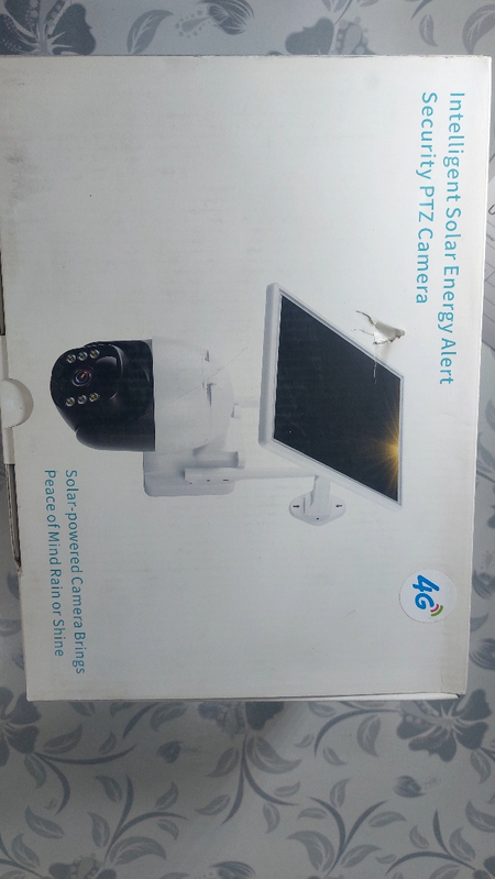 Quyosh panel kamera