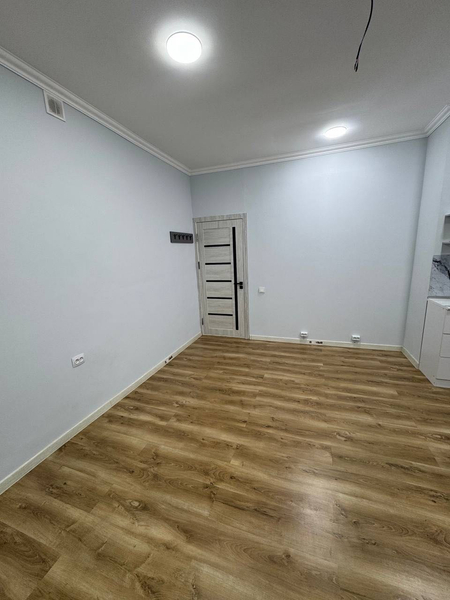 Сдается светлая комната кабинет 22 кВ в центре Ташкента по ул.Шевченко