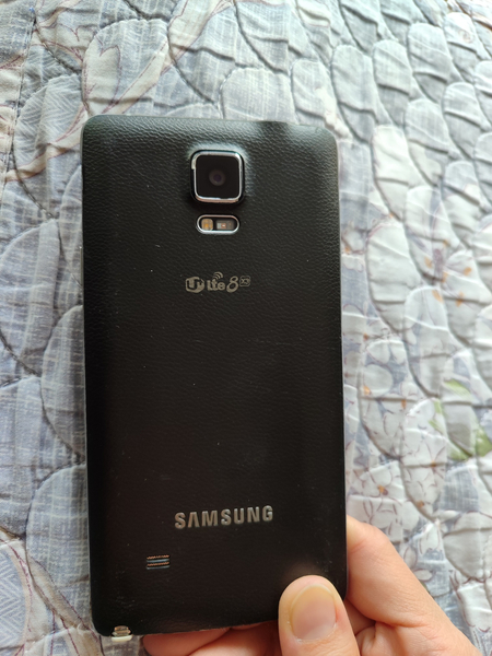 Samsung  Note 4 telefoni