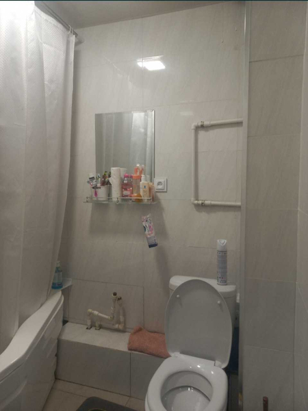 (К128736) Продается 3-х комнатная квартира в Алмазарском районе.