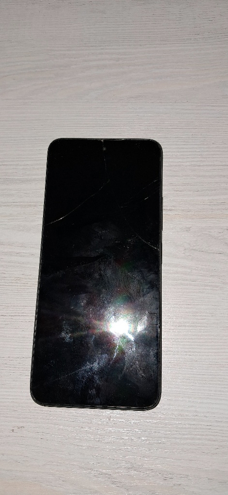 Продаётся срочно Redmi 12