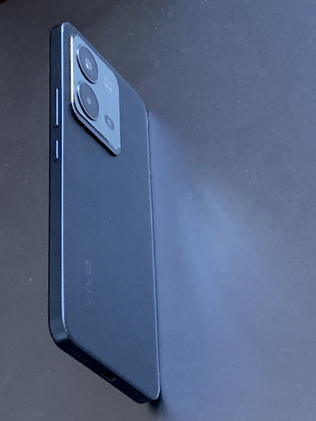Vivo v25e 8/128 Helio G99