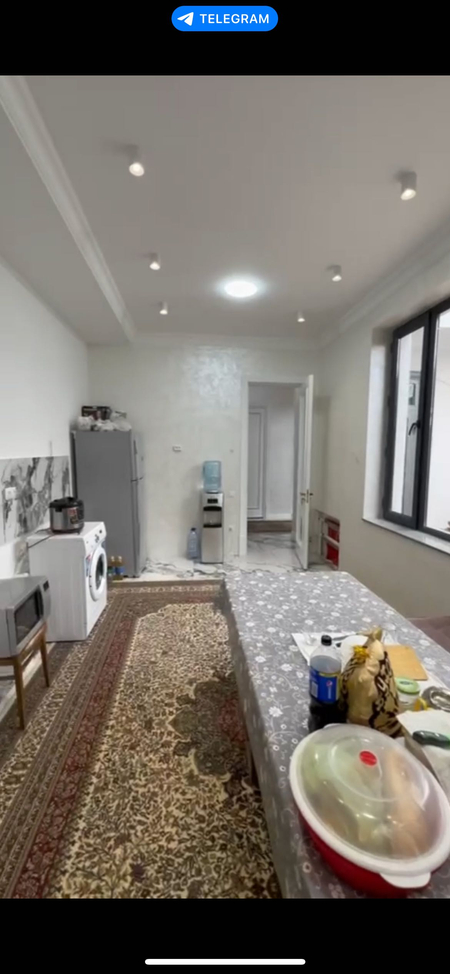 Yangiobod evroremont hovli 1,7 sotix yengi remont  5 xona ,3 sanuzel