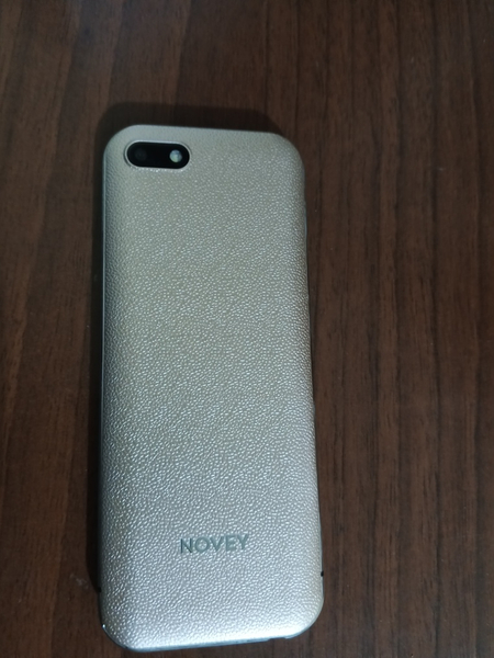 NOVEY X100 Gold.
