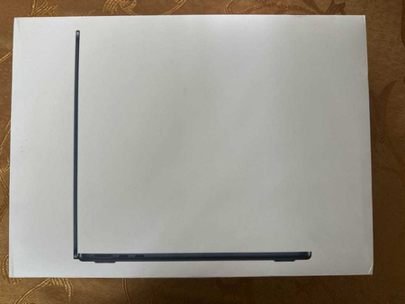 Macbook Air m2, 256/8, 13inch