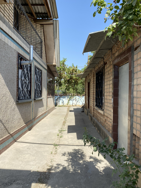Dacha Xovli sotiladi