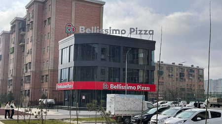 Продаётся готовое здание 440м2 с арендаторами вдоль главной дороги RR