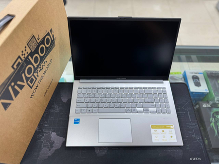 YENGI NOTBUK sotilvoti ASUS VIVOBOOK Core-i3 13th N305 ozu-8gb ssd-512