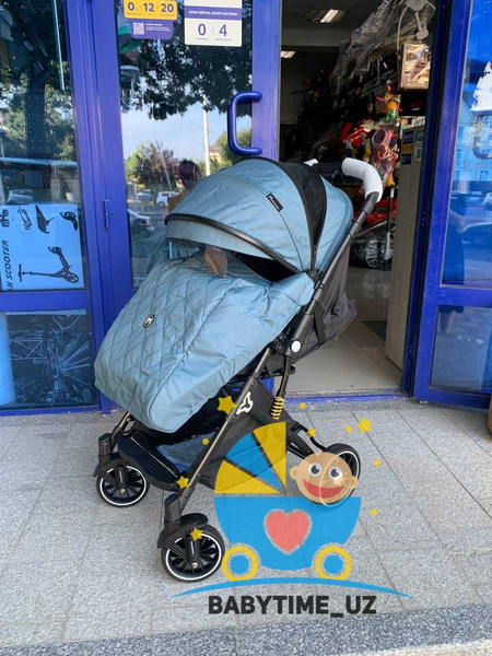 Коляска чемодан.