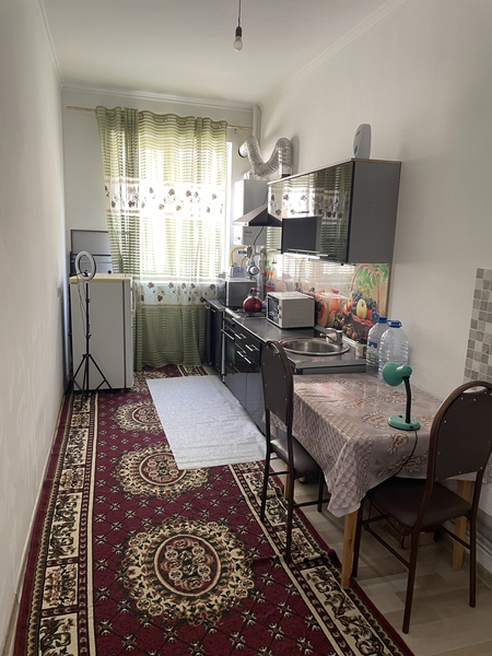 Shahar markazida Eltiniy kvartira