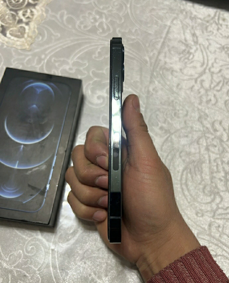 iPhone 12 pro 128gb sotiladi