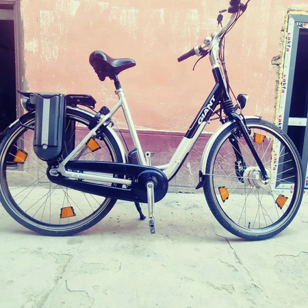 GIANT Elektrovelosiped sotiladi