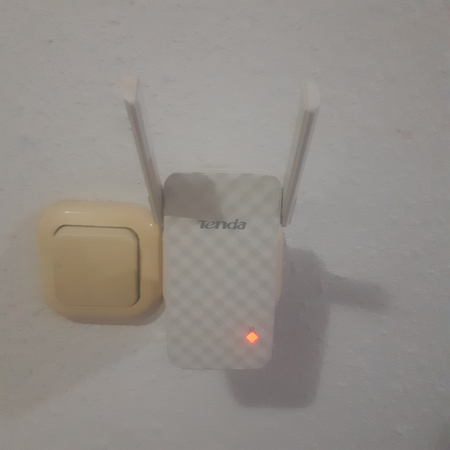 Tenda wifi  repiter signal yaxshilab beradi
