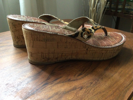Шлёпанцы Sam Edelman.