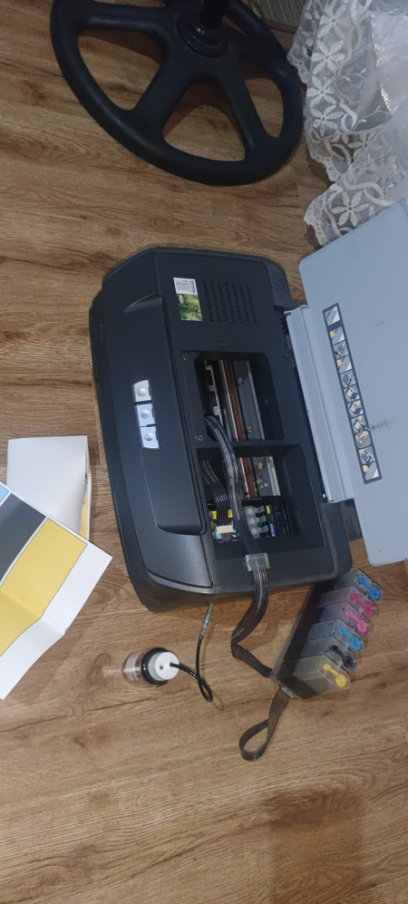 Цветной принтер EPSON R270