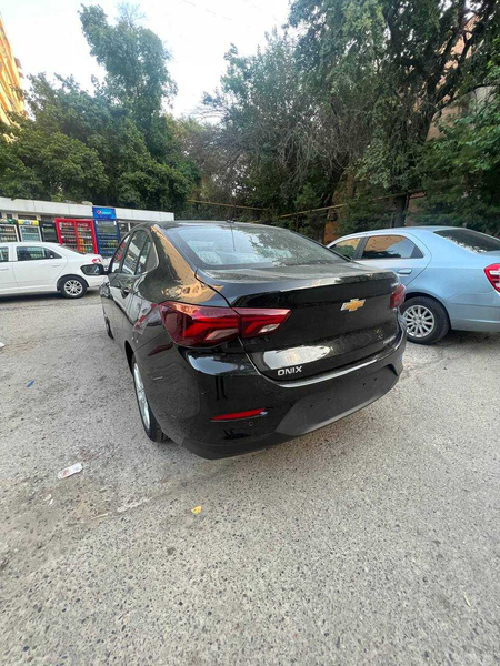 Onix Premier 1  2024 bezprobeg muddatli to'lov Halol nasiya savdo