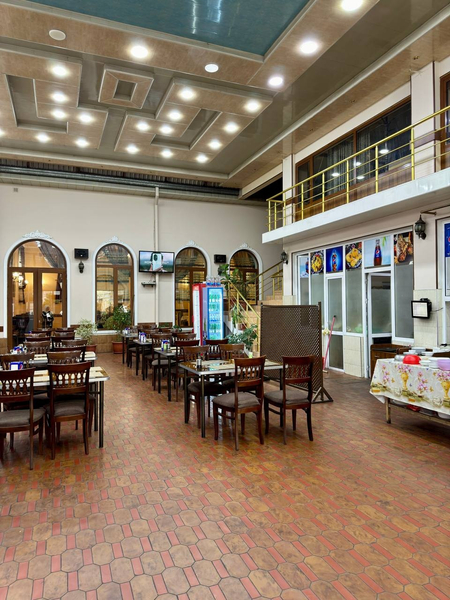 KAFE SOTILADI tayor biznez