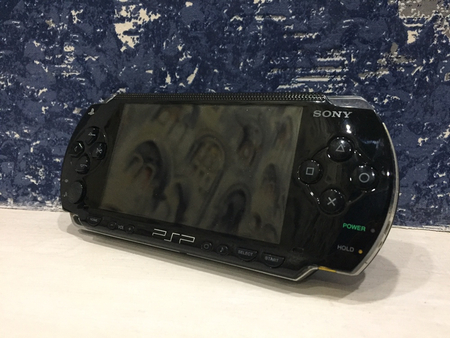 PlayStation Portable (PSP-1008)