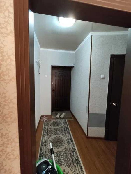 Квартира Буюк Ипак Йули 1/4/4 среднее состояние 42м2 Балкон 2х6