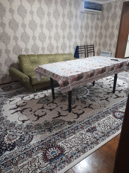 Чирчик ш. Троицк 2-этаж 3х люкс