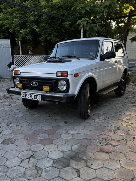 Niva 1600 oq rangda