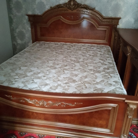 Srochni Spalniy garnitur sotiladi