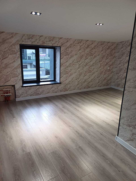 Продается коттедж 4 комнаты,кухня,мансарда 1,5 соток новый дом (207)