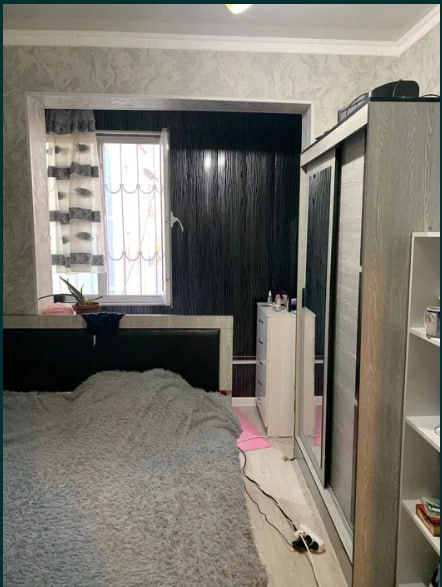 Бобура  2/8/9 Балкон  1*7м² Общ пл  60м²