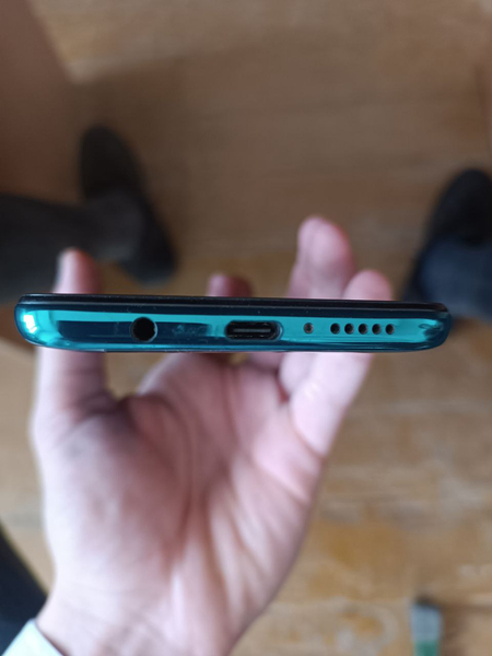 Redmi note 8 pro 6/128 sotiladi