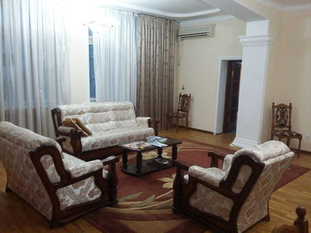 Mirabad street metro  oybek 4 room new euro 3 bedroom 2 bathroom