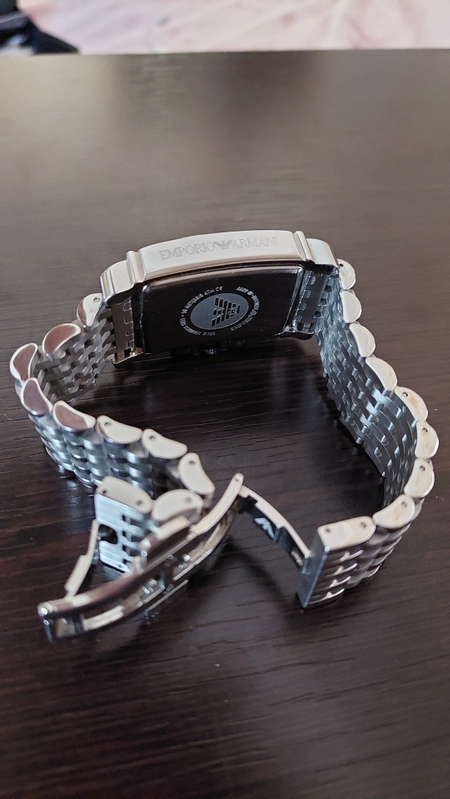 Giorgio Armani мужские часы original.