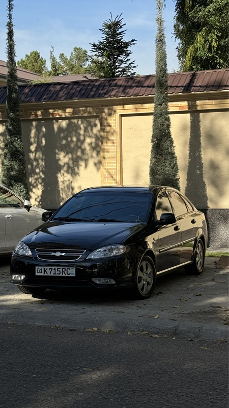 Jentra 2023 bez lyuk