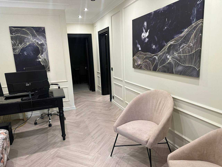 Продаю свой офис\коммерческое помещение. м. Космонавтов. 75м2.