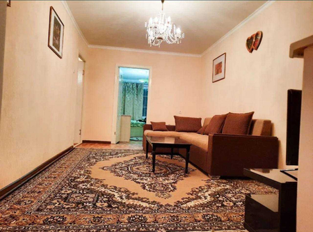 ЦУМ 2/4/5 Кирпич 52м2 Меб+тех Балкон есть