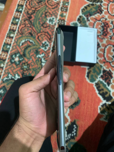 Vivo v30 ideal yangi