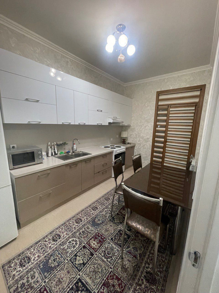 Olmazor city 1 xonali SOTILADI